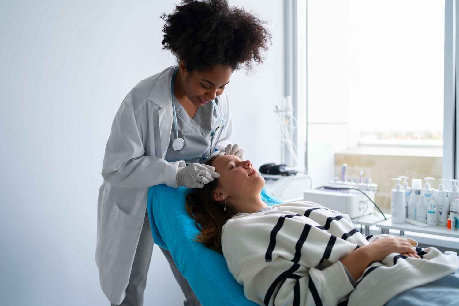 Gentle Emergency Dental Service in North Canton, OH | Call (205) 892-0206
